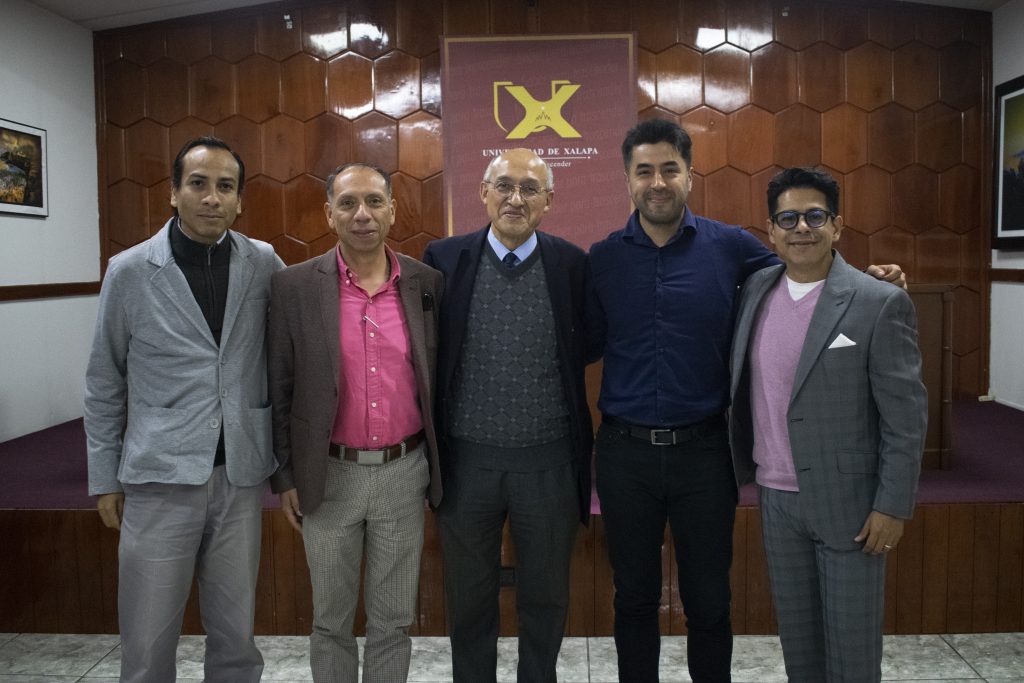 La Universidad de Xalapa y COMCE Veracruz refuerzan lazos | Universidad de Xalapa