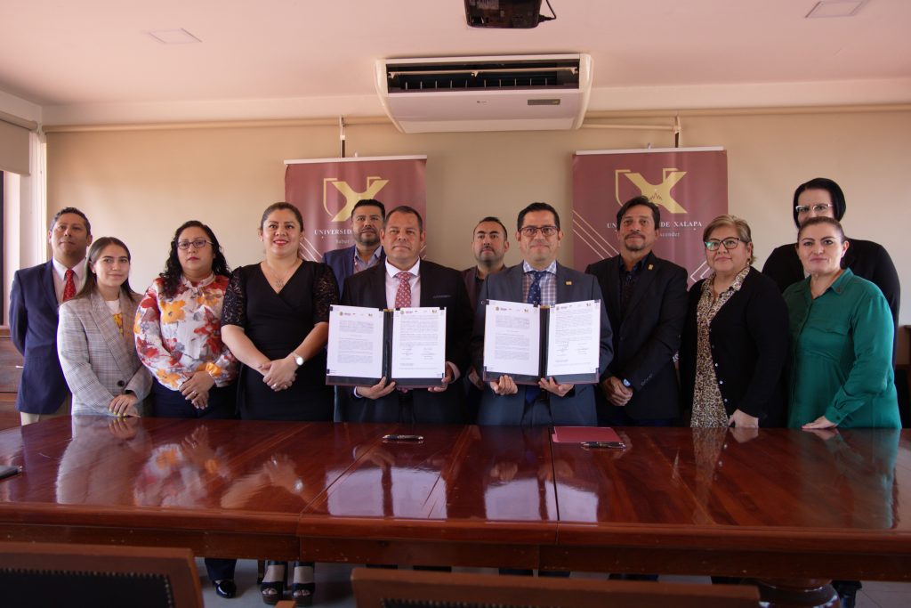 La Universidad de Xalapa y la Academia Regional de Seguridad Pública del Sureste firman convenio ...